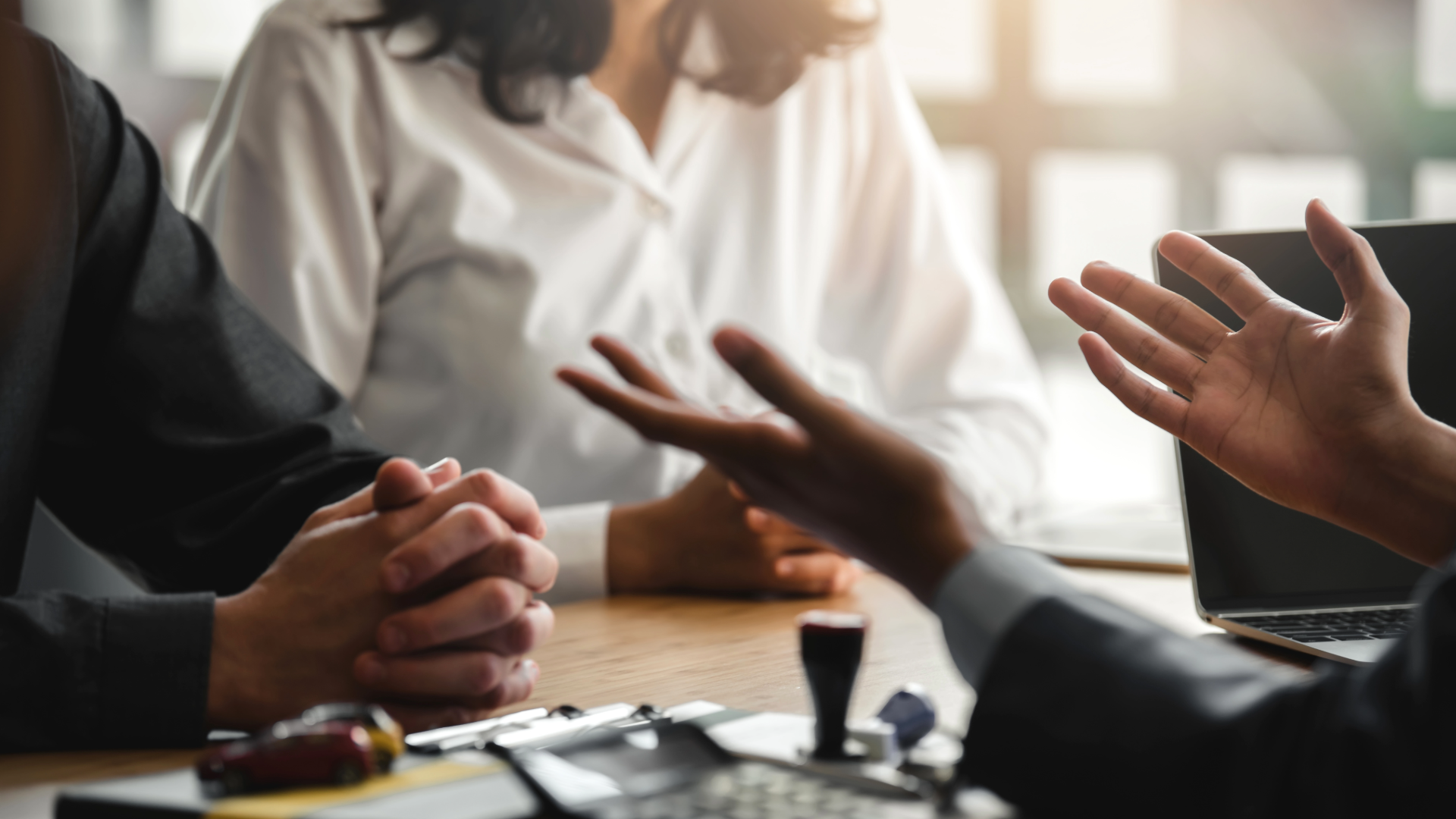 Lawyer Assistance & Legal Opinion – Safeway Assist